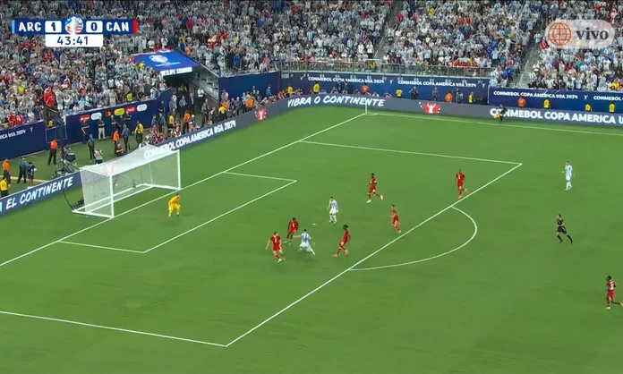 Lionel Messi erró el 2-0 de Argentina ante Canadá | América Deportes