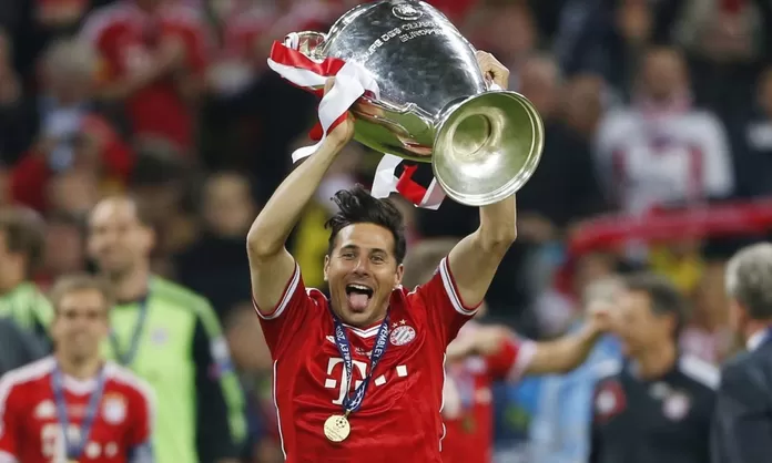 Claudio Pizarro recordó que hace 7 años conquistó la Champions League ...