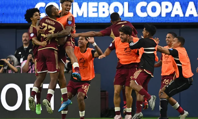 Así festejó Venezuela su pase a cuartos en la Copa América | América ...