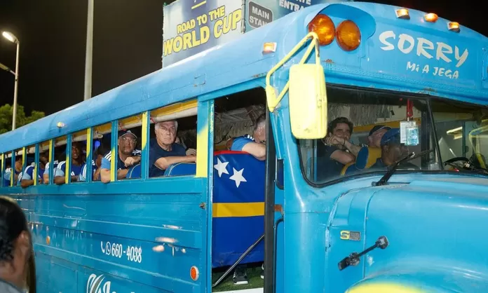 Curazao en Mundial 2026: llegada en bus escolar sin ventana | América ...