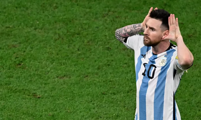 Lionel Messi en 'modo enfadado' | América Deportes