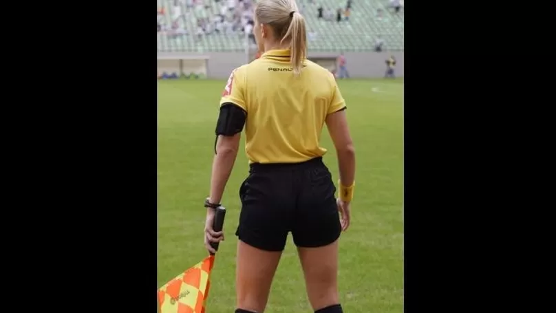 Fernanda Colombo, la árbitra brasileña presente en el Carvanal de Río ...