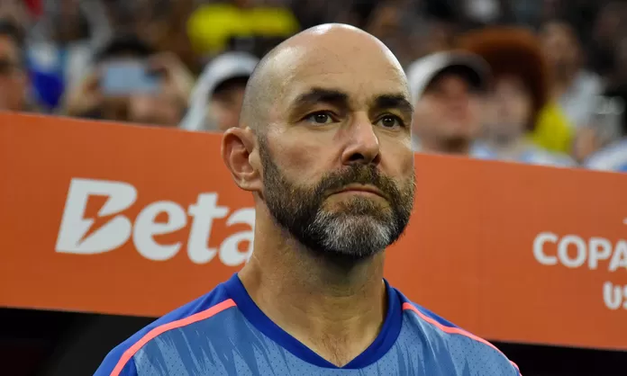 Ecuador anunció la salida de su técnico Félix Sánchez Bas | América ...