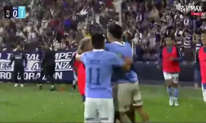 Alianza 0-1 Cristal: GOLAZO de Cazonatti pase de Maxloren | América ...