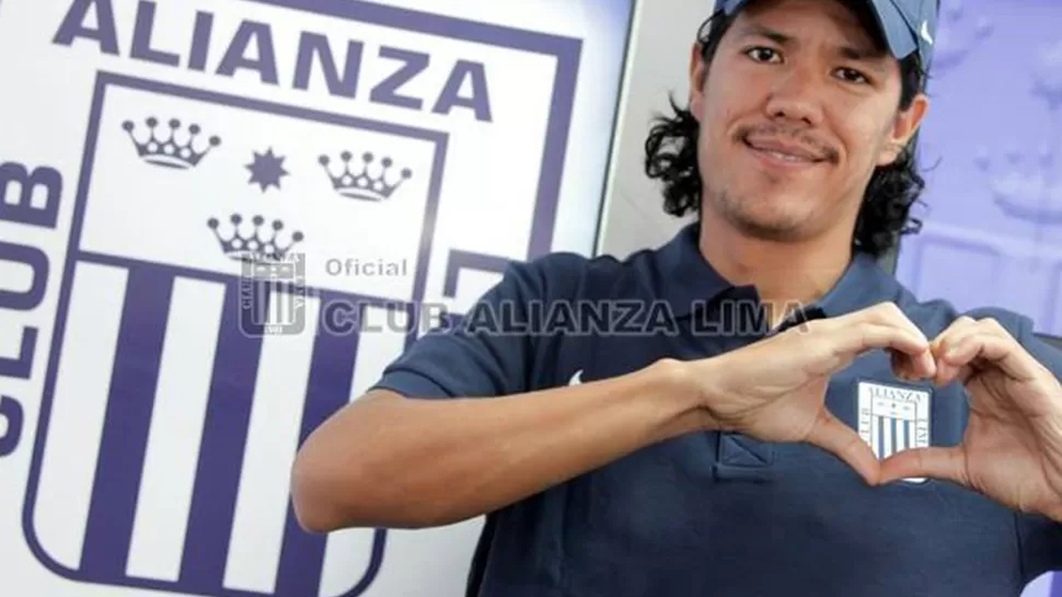 Alianza Lima: Vílchez recibe consejos de César Cueto para mejorar su ...