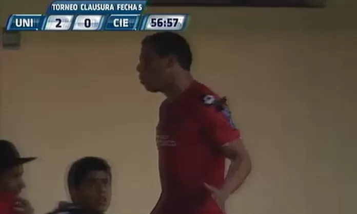 Cienciano: a Piero Alva no le gustó que lo sustituyan y reaccionó así ...