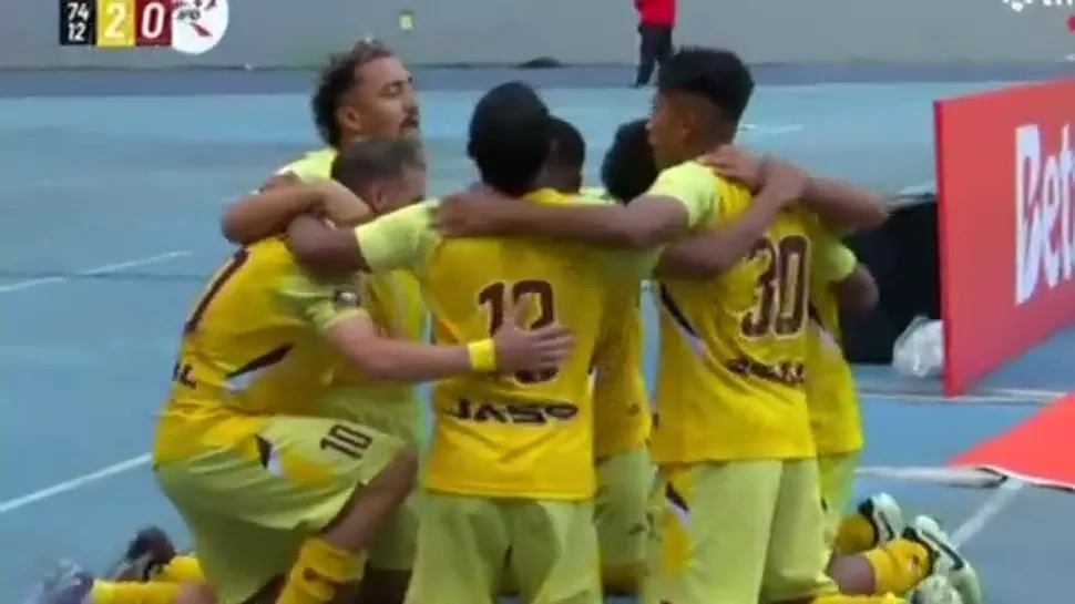 Tizón anotó el 2-0 Juan Pablo II vs Universitario por Liga1 | América ...