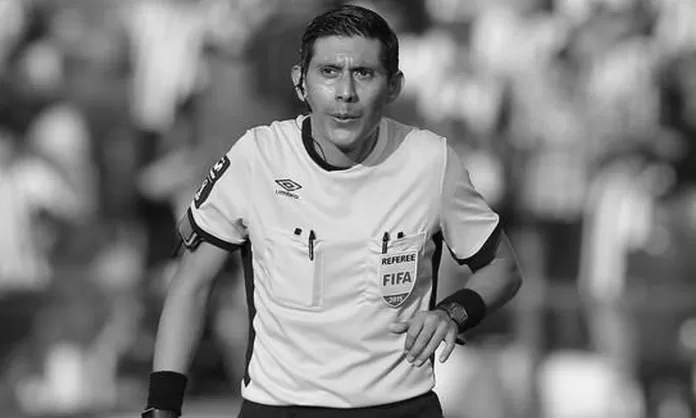 Universitario pidió no programen a Luis Garay como árbitro para el ...