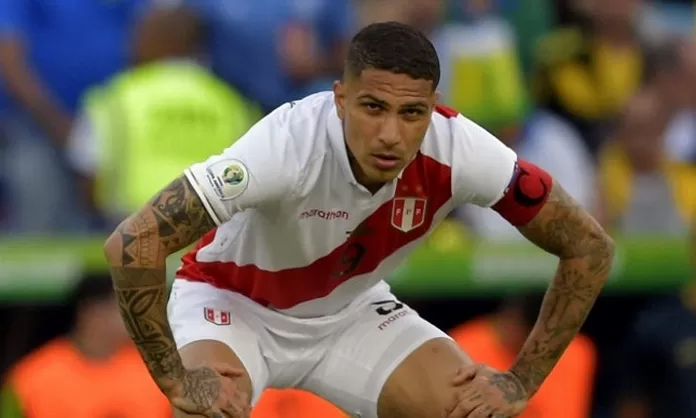 Selección Peruana Paolo Guerrero Regresó A Lima Para Continuar Su
